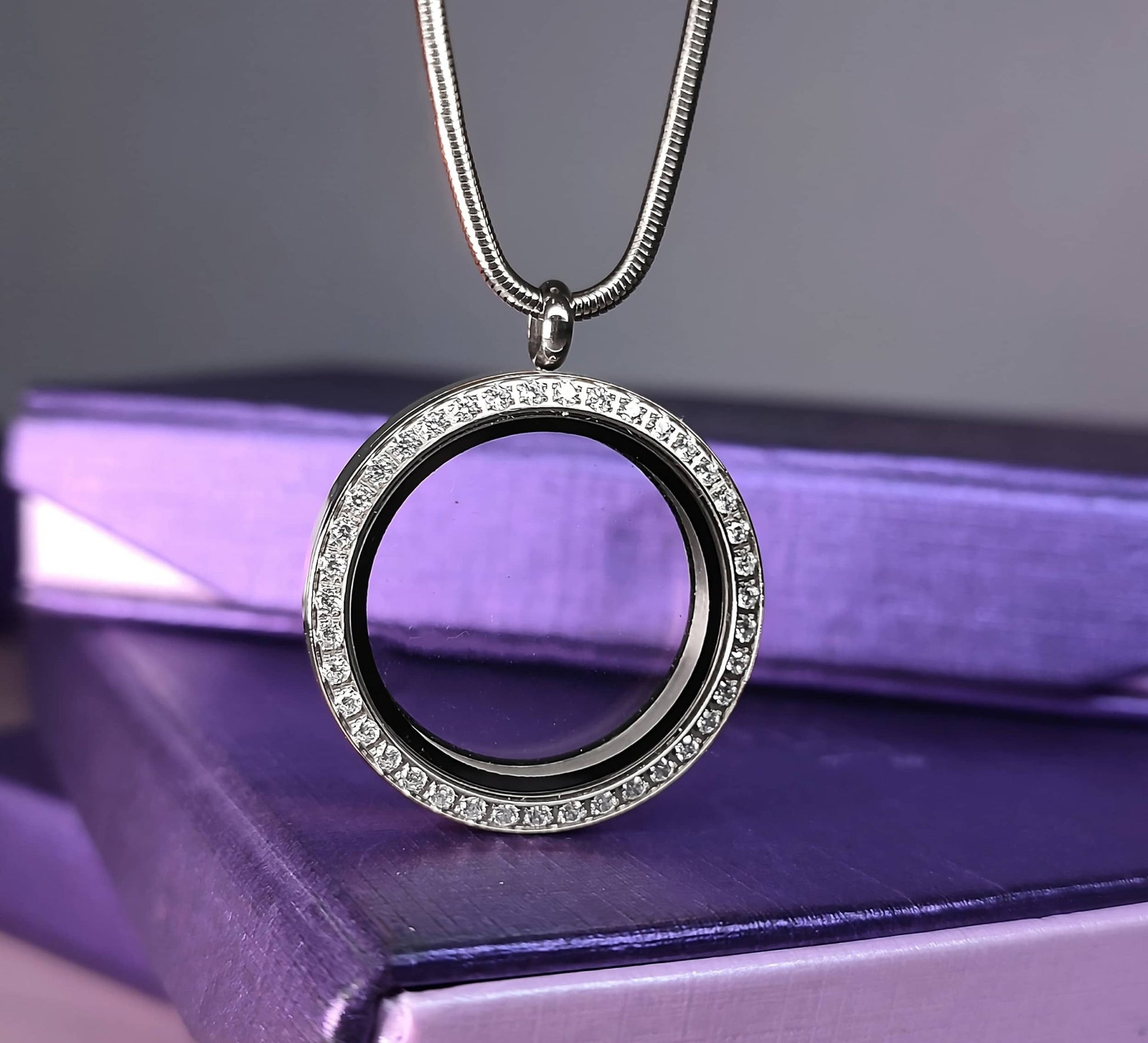 Personalised Hexa Heart Puzzle Necklace - Six Personalised Necklaces ...